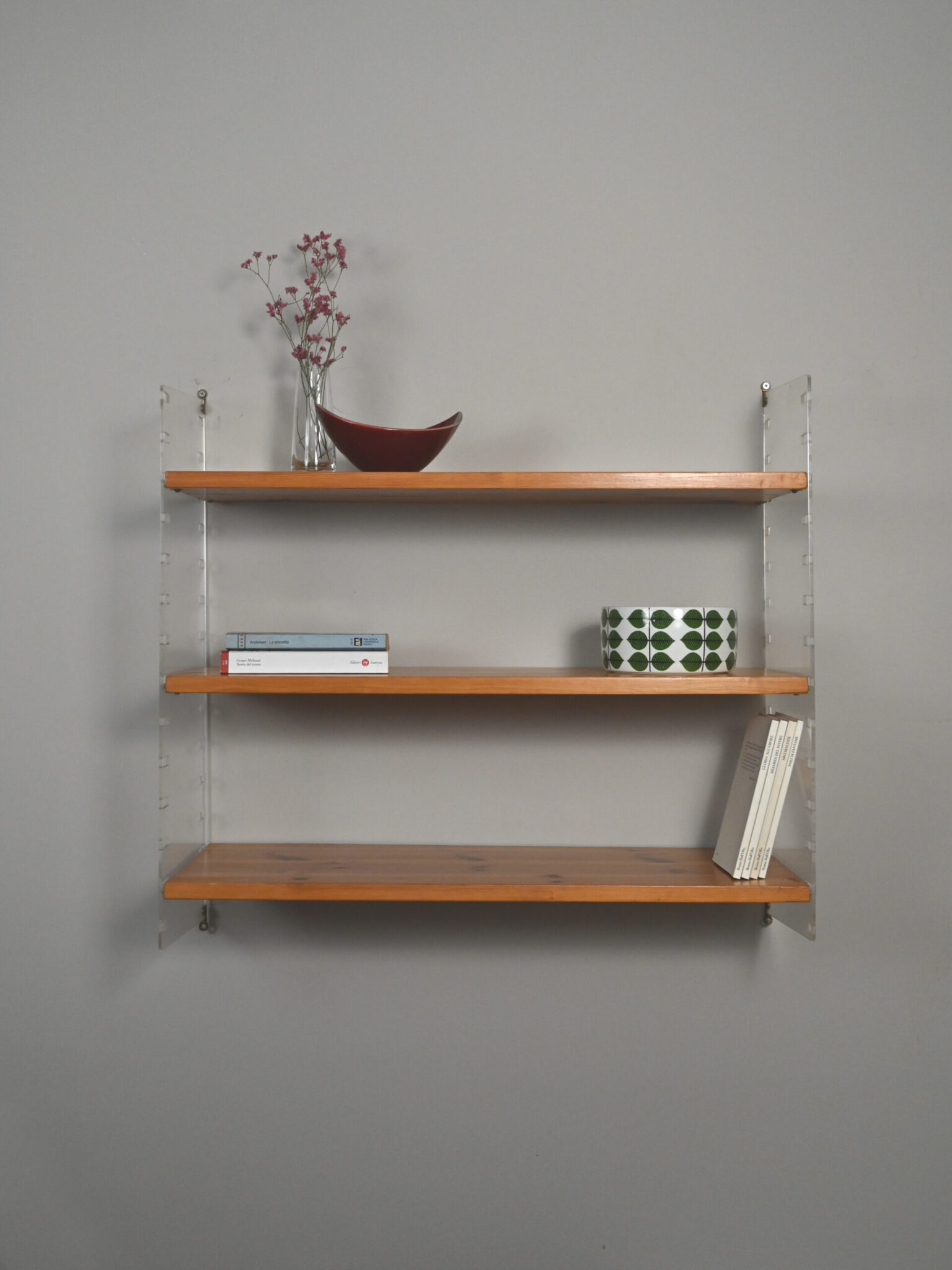 String Hylla' teak bookshelf | Casafika