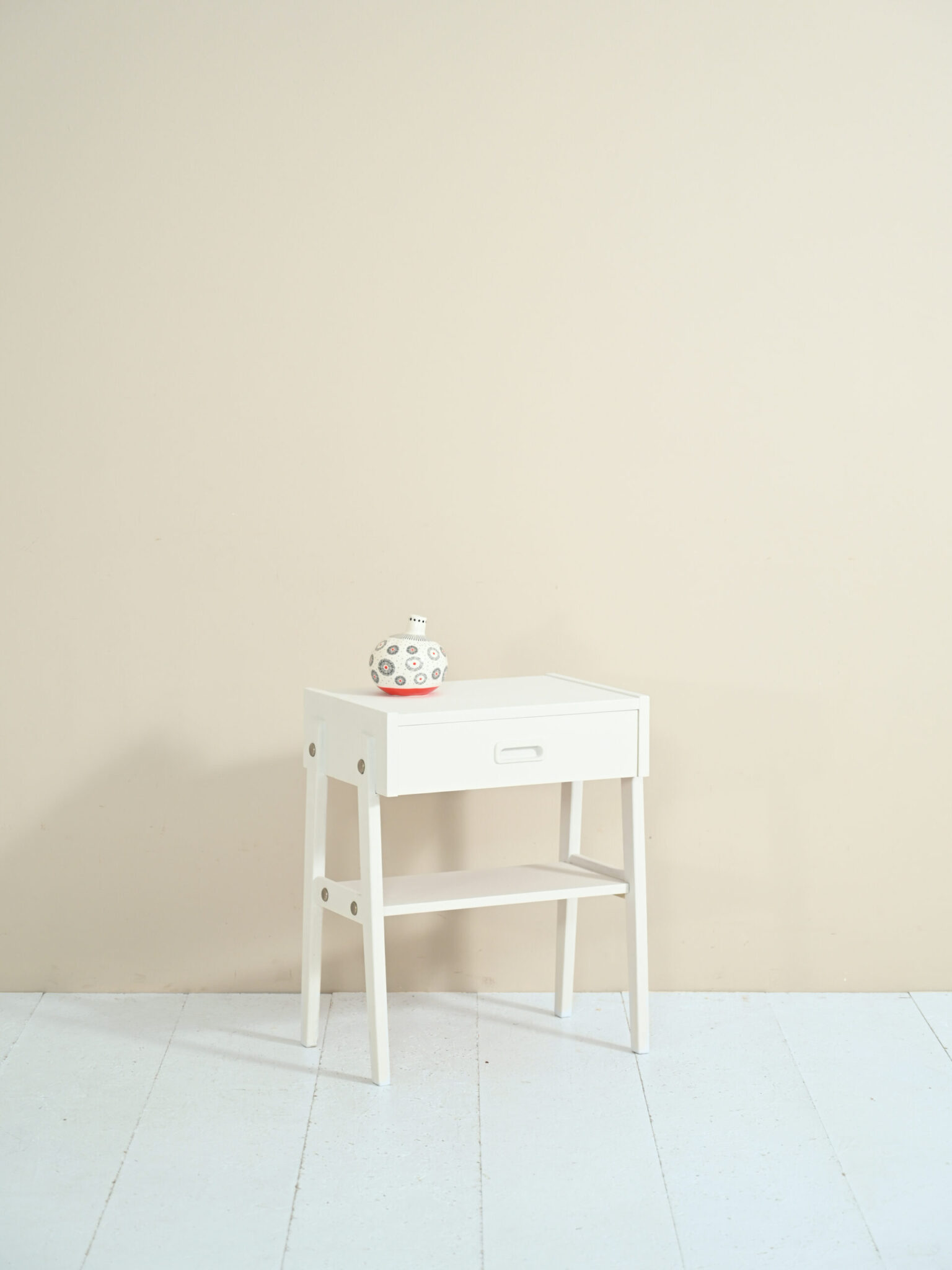 Scandinavian nightstand painted white | Casafika