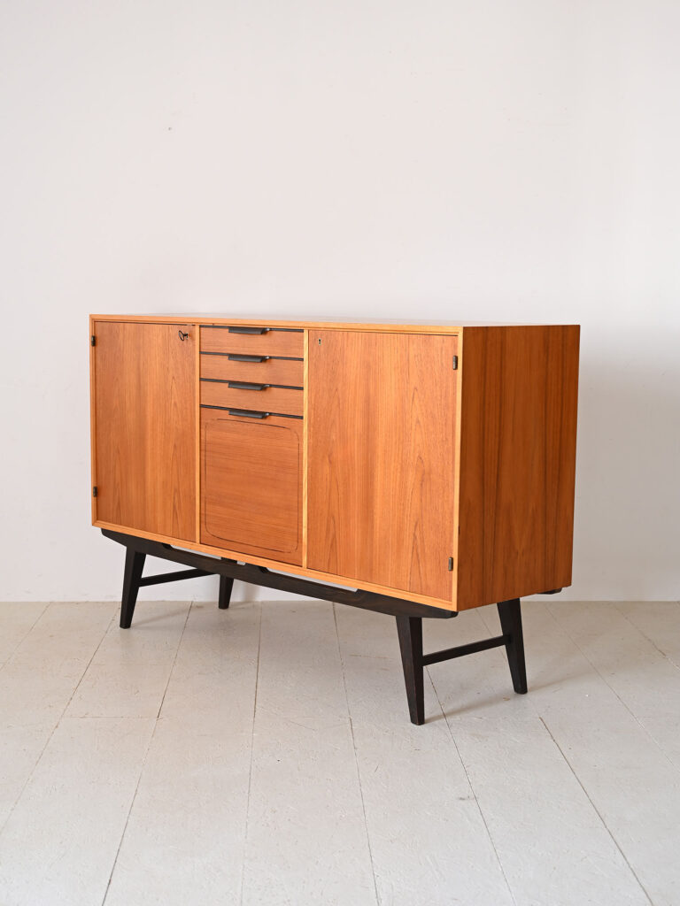 Scandinavian sideboard with black details | Casafika