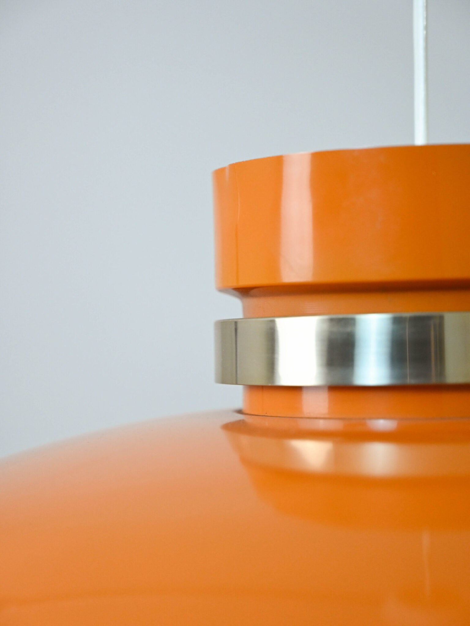 Scandinavian 1960s orange plastic pendant lamp | Casafika