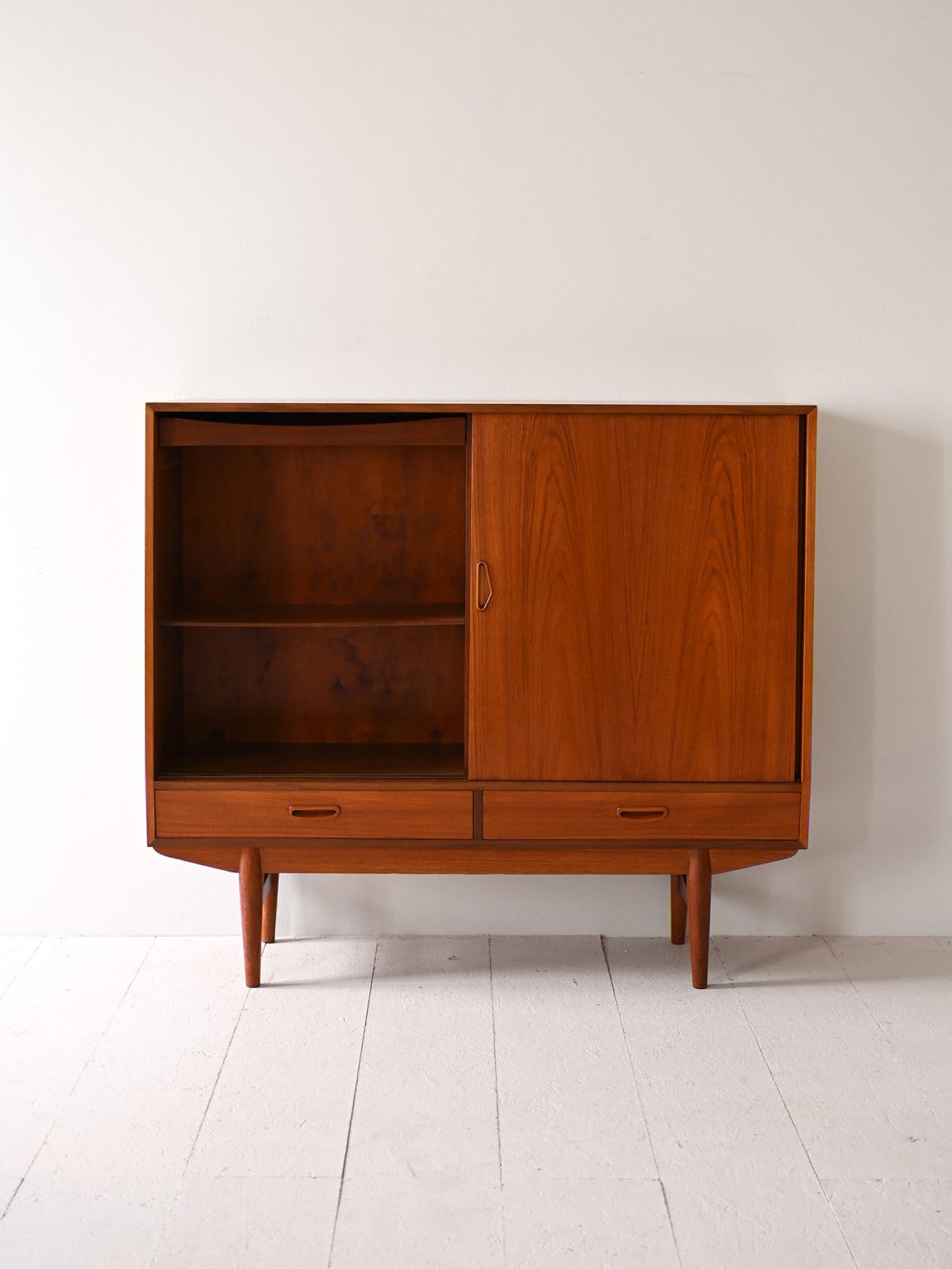 Scandinavian teak highboard | Casafika
