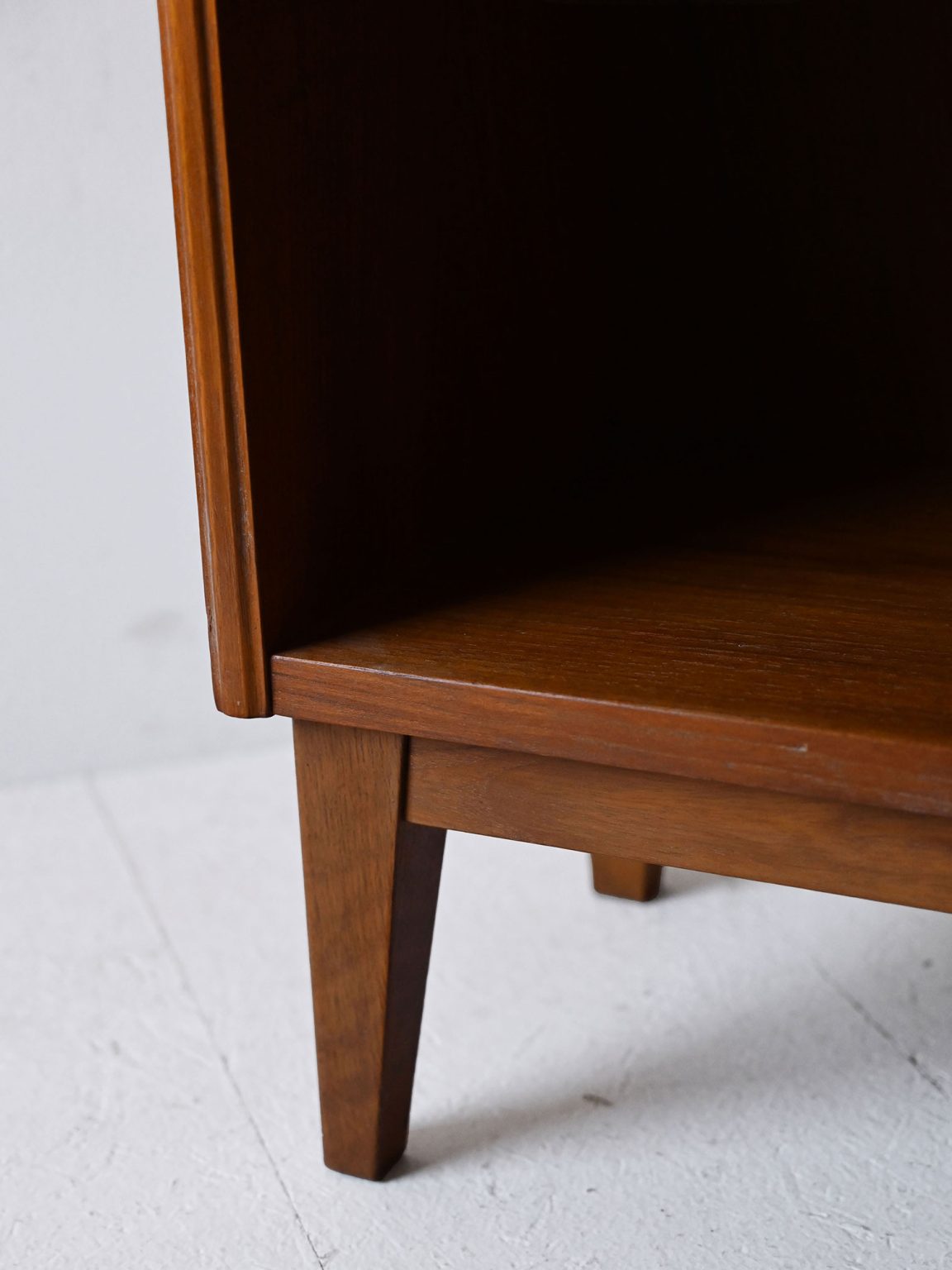 Scandinavian wall bookcase in teak, 1950s/60s | Casafika