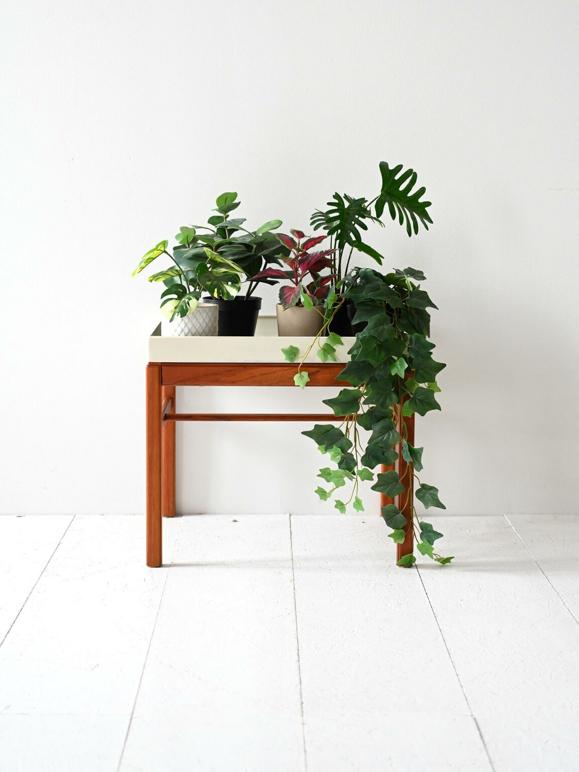 Vintage Scandinavian teak and metal planter | Casafika