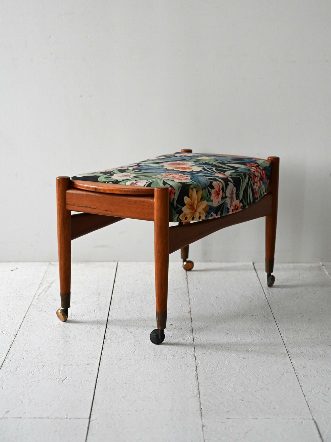Scandinavian 1950s footstool with Frank fabric | Casafika
