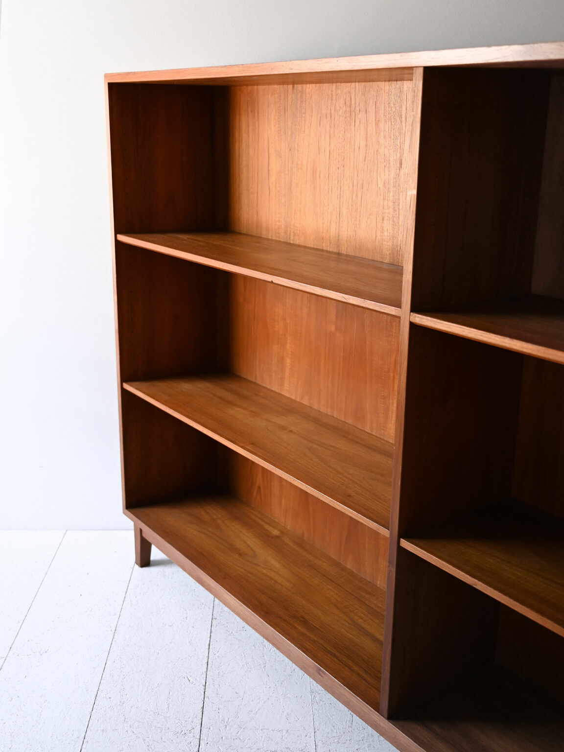 Large Scandinavian bookcase from the 1950s/60s | Casafika