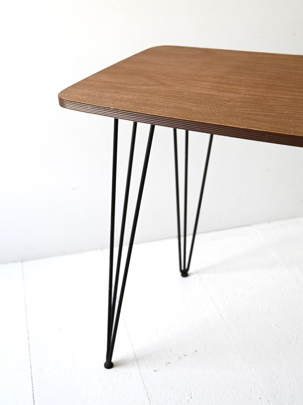 Vintage 1950s formica and metal coffee table | Casafika
