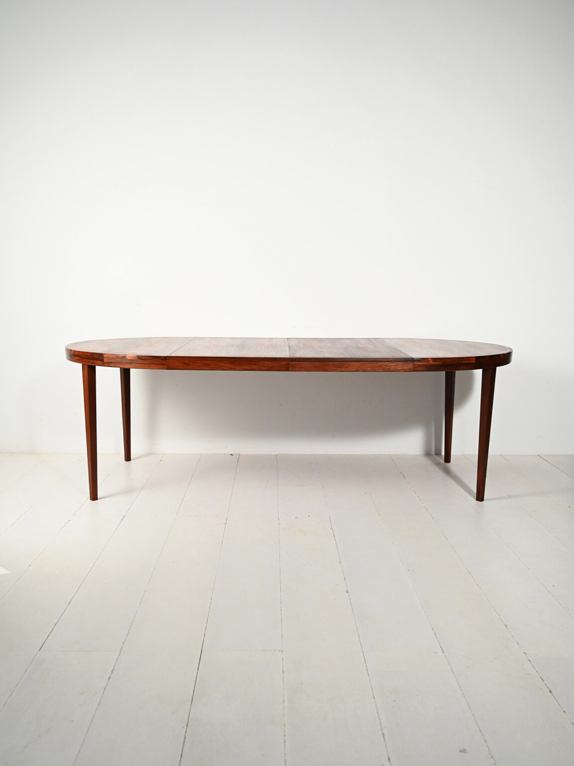 Danish rosewood round table 1950s/60s | Casafika