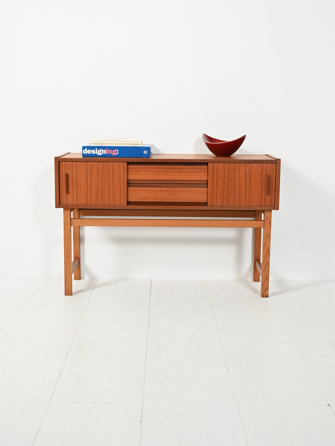 Scandinavian entryway cabinet from the 1950s-1960s | Casafika