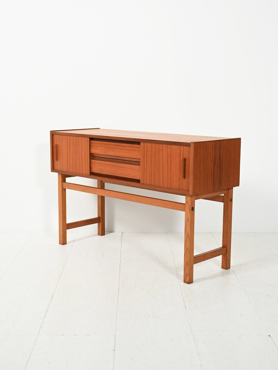 Scandinavian entryway cabinet from the 1950s-1960s | Casafika
